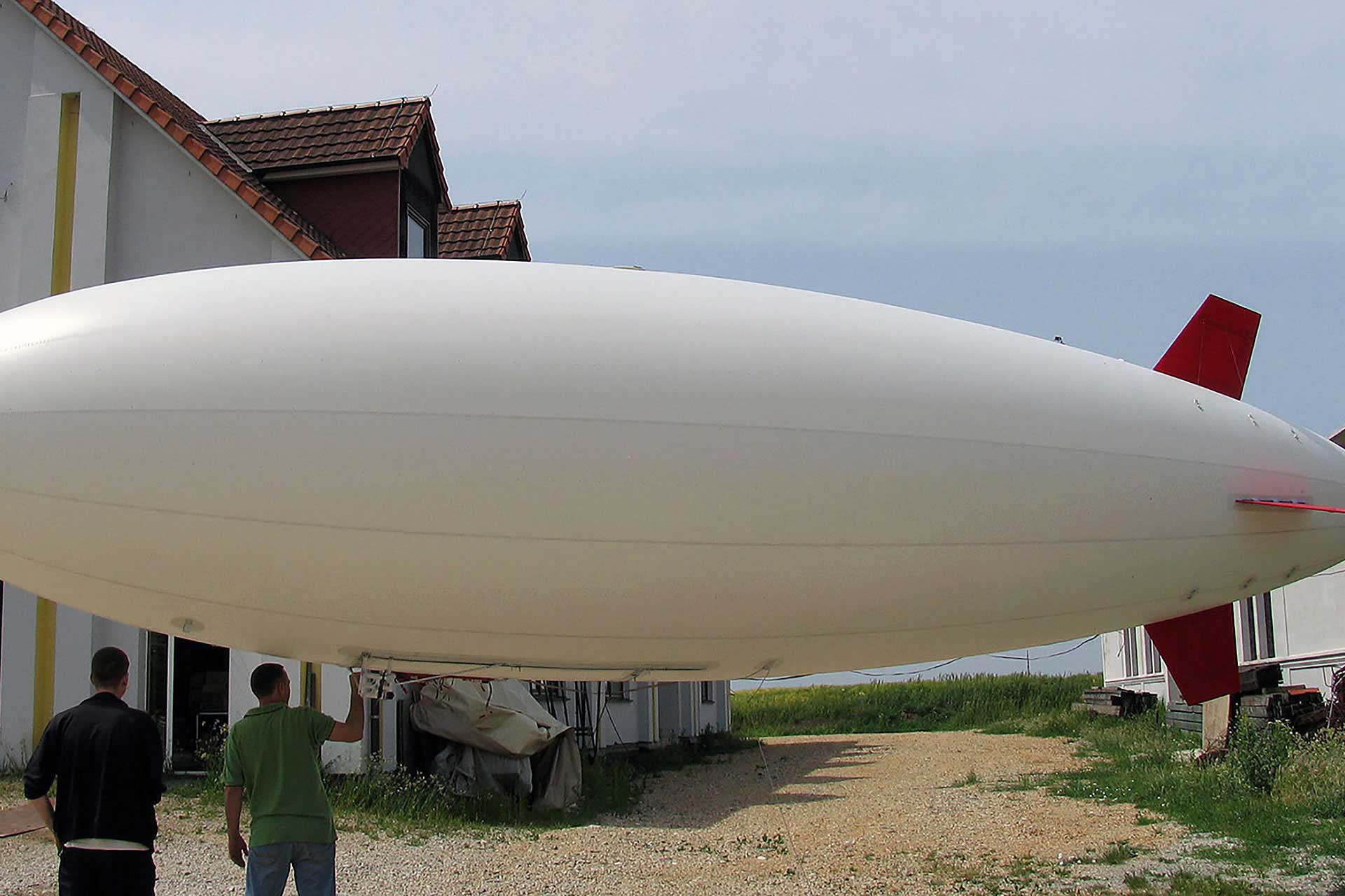 RC Blimps 10 m outdoor